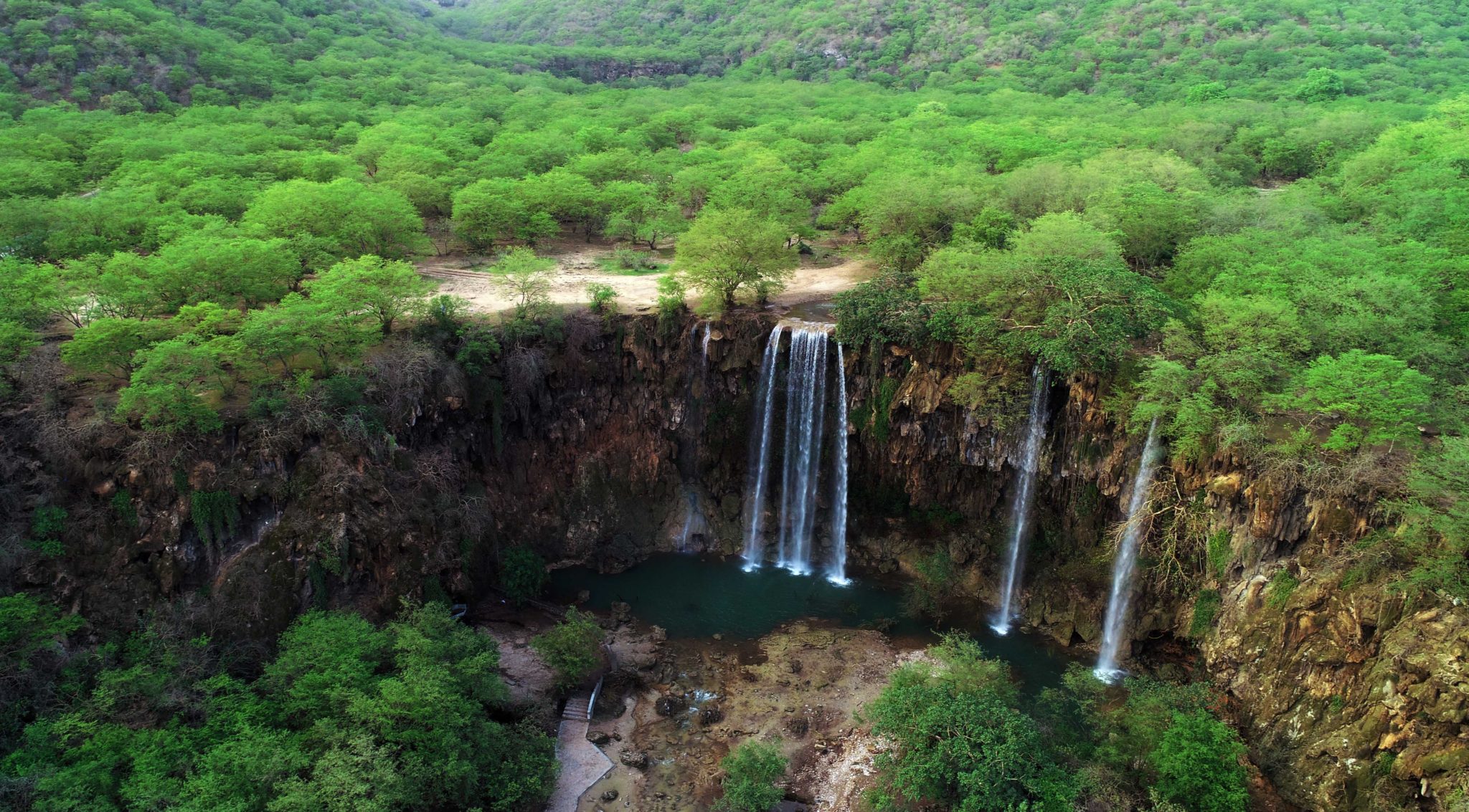 Oman Gallery: Khareef season begins in Dhofar - Merge 104.8